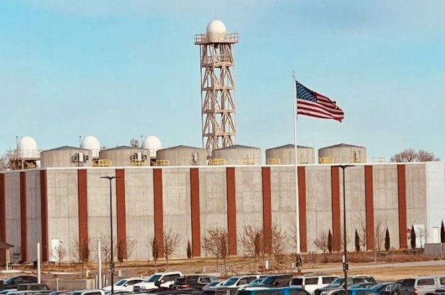 Leadership, Technology, and the Nuclear Command Chain: Adapting for an ...